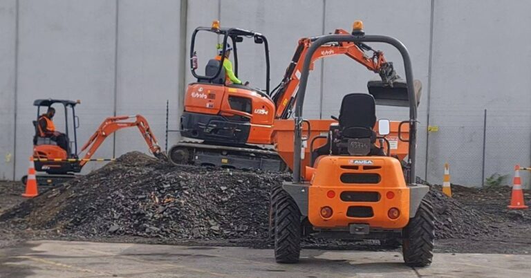 Digger Operator Introduction Training - including RTW - Besafe Training Ltd